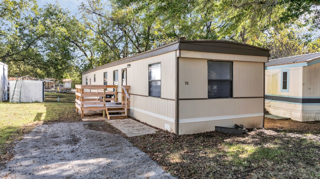 About – Meadowbrook Mobile Home Park