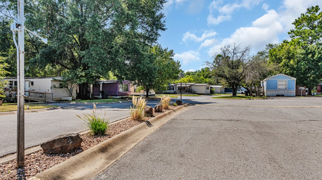 About – Meadowbrook Mobile Home Park